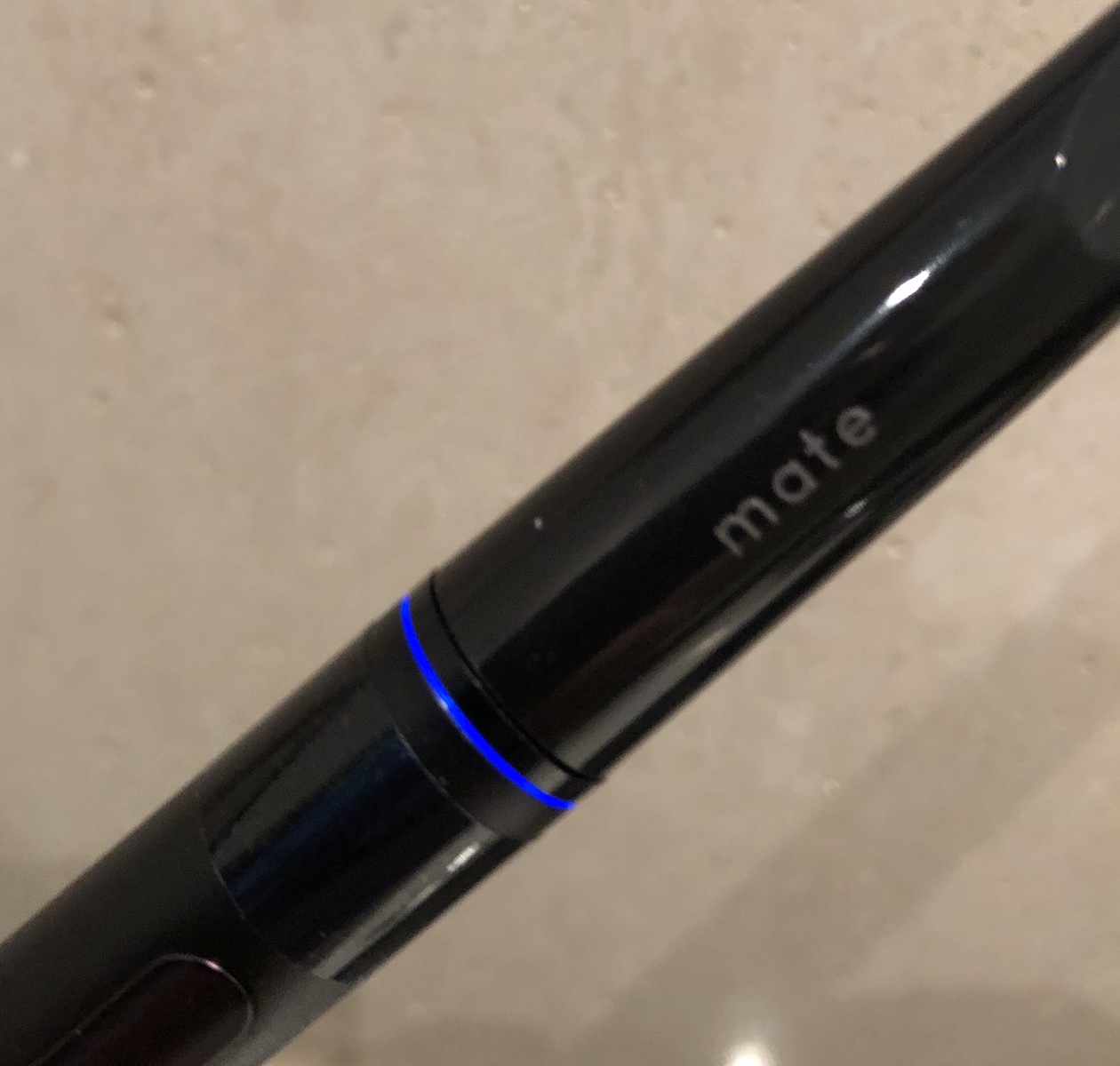 mate Schallzahnbürste - Die elegante Zahnbürste für dein Bad im Test